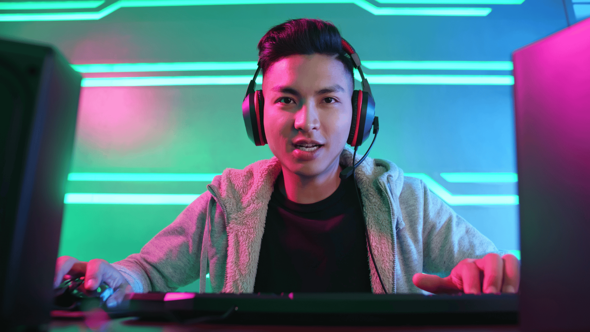 19 Promising Twitch Streamers to Support in 2023 - Partners in Fire